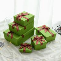 China New Year Gift Custom Packaging Boxes Top And Bottom Lid Scarf Gift Boxes Factory Wholesale for sale
