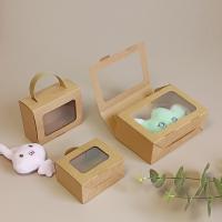 China Creative Windowed Hand-Held Gift Box Birthday And Holiday Cookie And Candy Box Souvenir Packaging for sale
