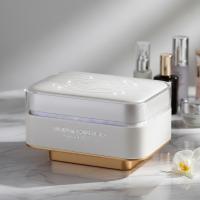 China Universal Cosmetic Packaging Box with Magnetic Closure and Litho & UV Print Offering Free White Sample for Elegant Presentation for sale