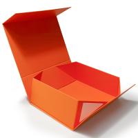 China Modern and Durable Black Minimalist Gift Bags Made of Matte Cardboard Perfect for Packaging and Gift Presentation for sale