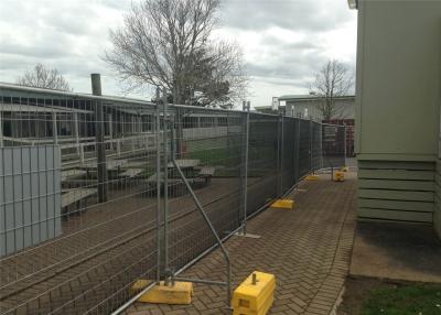 China 2100mm x 3600mm customized temporary fencing panels OD35mm wall thickness 1.00mm 100mm x 200mm mesh for sale