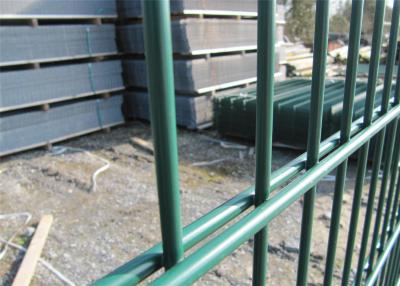 China 1630mm x 2500mm twin wire fence 868mm high rigidity fence panels Mesh 50mm x 200mm for sale