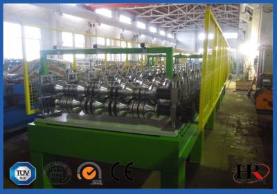 China Continuous EPS Sandwich Panel Roll Forming Machine 8m/Min for sale