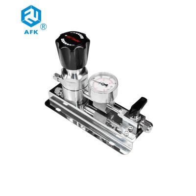 China 1/4 Ferrule Gas Pressure Regulator R11 Reducer 20.7MPa 3000PSI SS316 for Laboratory Use for sale