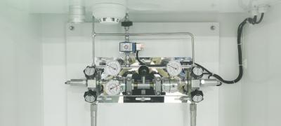 China SiH4 NF3 NH3 Gas Valve Manifold Boxes For Semiconductor / Laboratory / Pharmaceutical for sale