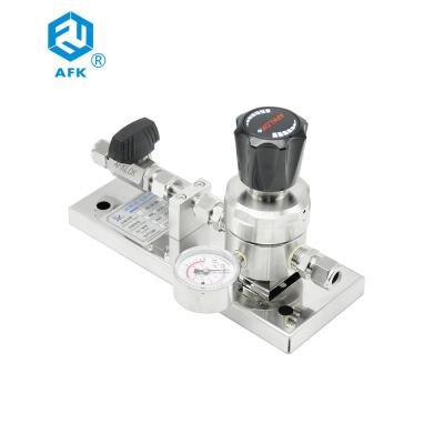 China Ferrule Gas Changeover Manifold Stainless Steel Outlet Connector Corrosion Resistant for sale
