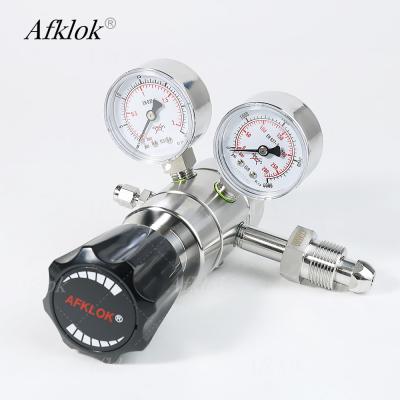 China AFKLOK R31 Dual Stage Pressure Regulator 3000/4500psig Max Inlet with 0.05 Cv Flow Coefficient for sale