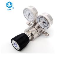 China 3000PSI R31 stainless steel dual stage oxygen regulator with two manometers for sale