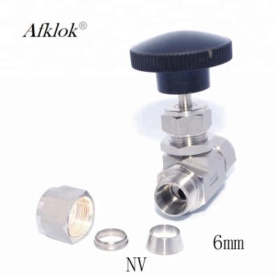 China 6000 PSI Stainless Steel 316 Needle Valve - 1/8