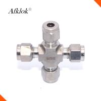 China 4 Way Cross Pipe Fitting For Natural Gas , UCR Stainless Compression Fittings for sale