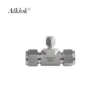 China SS 316 Large Diameter Stainless Steel Tube 3000 Psi Three Way Connector Tee Fittings for sale