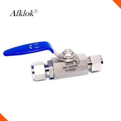China One Piece Two Way Ferrule Ball Valve Stainless Steel 1000Psi for sale