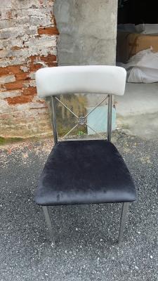 China WENDING Silver X-Back Rosette Dining Chair – Two-Tone Grey & White Modern Restaurant Chair for sale
