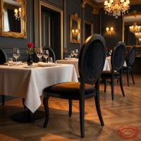 China WENDING All-Black Oval-Back Velvet Cabriole Dining Chair – French Neoclassical Dark Luxury for sale