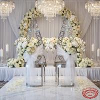 China WENDING Silver Gothic Pointed-Arch Filigree Throne Chair – Baroque Wedding Stage Decoration for sale
