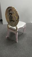 China WENDING Gold Round Rose-Embossed Backrest Banquet Chair – Carved Floral Wedding Chair for sale