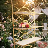 China WENDING Gold Frame Wave Lattice Tall Wedding Display Rack – White Shelf Floral Stand for sale
