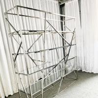 China WENDING Silver Wide-Format 4-Tier Glass Wedding Wine Rack – X-Cross Display Shelf for sale