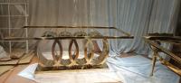 China WENDING Gold Chain-Link Oval Ring Base Dining Table – Olympic Rings Sculptural Hotel Table for sale