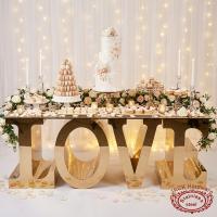 China WENDING Gold Mirror LOVE Letter Display Table – Wedding Dessert Stand Photo Prop for sale