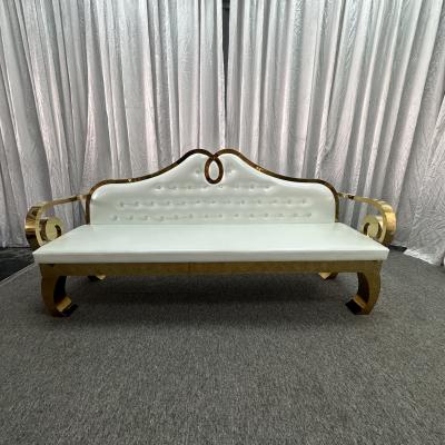 China WENDING White & Gold Baroque Crown-Back Crystal Loveseat – Diamond Tufted Wedding Sofa for sale