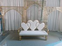 China WENDING White & Gold Triple Heart-Back Wedding Loveseat – Bride & Groom Sweetheart Sofa for sale