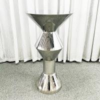 China WENDING Silver Diamond-Cut Geometric High-Top Cocktail Bar Table – Mirror Facet Stand for sale