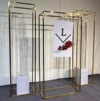 China WENDING Gold LED Crystal Column Pillar Backdrop Set – 3-Piece Luxury Wedding Stage for sale