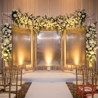 China WENDING Silver 5-Panel Arc Curved Backdrop Wall Frame Set – Wedding Stage Background for sale