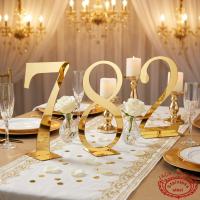 China WENDING Gold Calligraphy Number Standees – Champagne Mirror Wedding Table Markers for sale