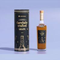 China Packages of fine wines, whiskies, and champagnes, complete with metal-cap wine bottles, jars, and gift paper tubes. for sale