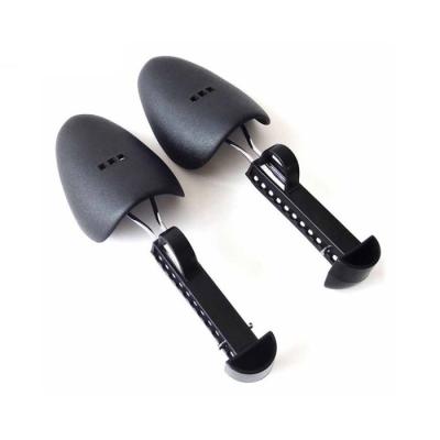 China Adjustable Plastic Shoe Trees for Men and Women Shoe Stretcher Size 36-46 for sale