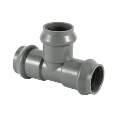 China Pn10 PVC Rubber Ring Joint Water Pipe Connection Tee Fittings for sale