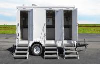China GT-3SS Temporary Sanitation Mobile Restroom Trailer Luxury for sale