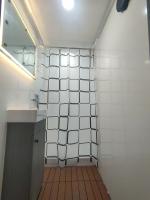 China Customized 4 Station Shower Toilet Trailers Bathroom Outdoor Modern Toilet Trailer Manufacturer for sale