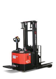 China EP Electric Stacker Handling Trucks 1.5T Lifting Height 6500-10700mm With Li Ion Battery for sale