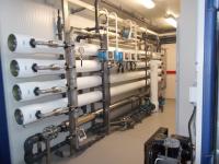 China Containerized Reverse Osmosis System with DOW BW30-400 Membrane and 5-35°C Temperature Range for Water Treatment for sale