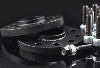 China Grade 12.9 Extended Lug Bolt 45mm with Washer for Porsche Black Finish Shank for sale