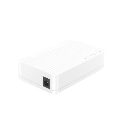 China Customized Industrial 5 Port Network Switch 10/100 Mbps Fast Ethernet RJ45 Hub with Private Mold and Stackable Function for sale