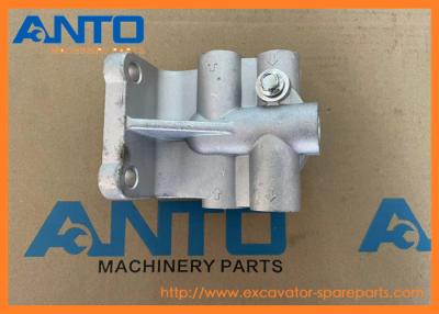 China 6745-71-7211 6745717211 Filter Head Excavator Parts For KOMATSU D65EX D65PX D65WX GD655 GD675 for sale
