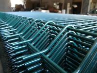 China Hot sale Curved Welded Mesh Bend Security Fence Panel Triangle Bend Fence 3D Fence for Garden Factory for sale