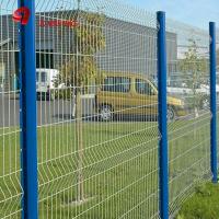 China Galvanized Steel Welded Bent Curved 3D Wire Mesh Security v Curved Fence Post Caps for sale