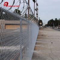 China Factory Outlet High Quality Eco Friendly Sustainable Waterproof Chain Link Fence for Sport Fence for sale