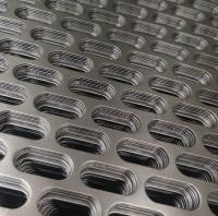 China Galvanized Perforated Metal Mesh/Stainless Steel Perforated Metal Mesh for sale
