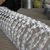 China Anti Corrosion Concertina Razor Wire Bto22 Corss Barbed Aluminum Galvanized Wire Mesh Predator Paintball Mask for sale