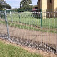 China Roll Top Triangle Bending Brc Welded Wire Mesh Fence for sale
