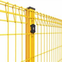 China Roll Top Triangle Bending Brc Welded Wire Mesh Fence for sale