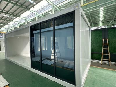China 20ft 40ft Prefabricated Container Houses Temporary Shipping Container Homes for sale