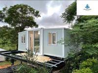 China Dual Wing Expandable Prefabricated Container Houses Customizable Layout for sale