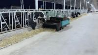 China Feed Pusher Robot for sale